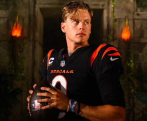 Jay Pharoah Takes Aim at Joe Burrow's Backless Suit: 'Is There a Moth ...