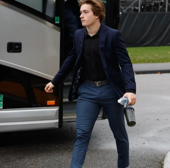 Macklin Celebrini's Mother Robyn Shares Childhood Hockey Story of ...