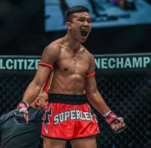 Superlek Kiatmuu9 Bio, Age, Parents, Net Worth And More