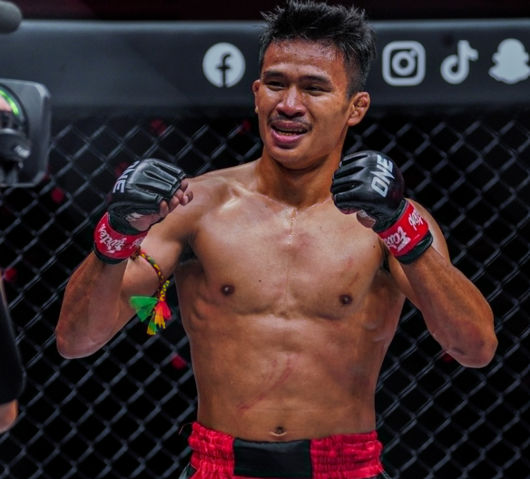 Superlek Kiatmuu9 Bio, Age, Parents, Net Worth And More