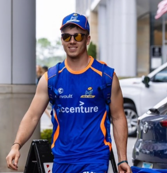 Dewald Brevis (Cricketer): Who Is He? Bio, Age, Career, Net Worth 2024 ...