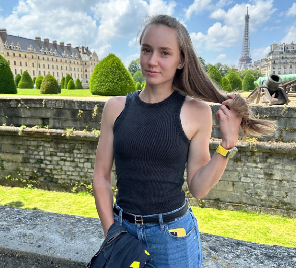Elena Rybakina Bio, Age, Career, Family, Net Worth And More