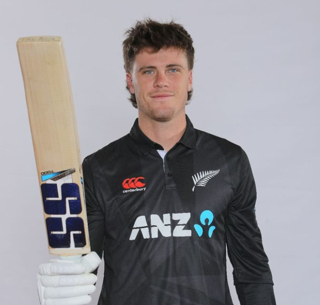 MLC 2024 Challenger: Finn Allen Smashes Six to Complete Thrilling Century