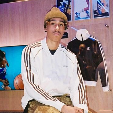 Leny Yoro (Football): Bio, Wiki, Age, Career, Achievements, Net Worth ...