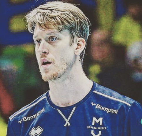 Max Holt's Parents: Who Are They? Bio, Wiki, Age, Career, Achievements ...