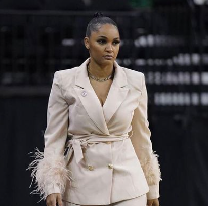 Sydney Carter (Texas Coach): Makes a Statement at the 2024 ESPY Awards ...