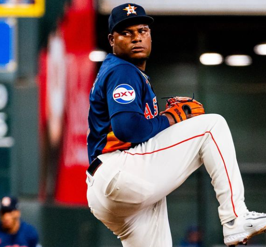 Fans Celebrate as Corey Seager Homers to End Framber Valdez's No-Hitter