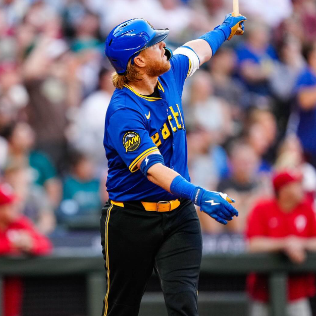 Justin Turner's Wife Kourtney Shares Emotional Note on His Return to ...