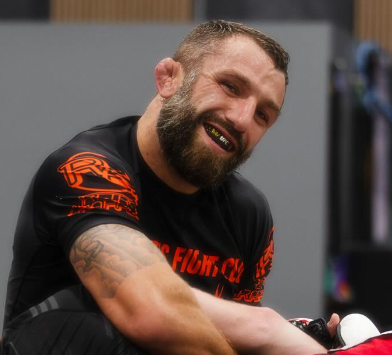 Michael Chiesa (MMA): Bio, Wiki, Career, Family, Siblings And More ...