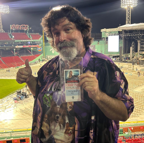 Ex-WWE Superstar Reveals Dream of Retiring Mick Foley in His Final Match