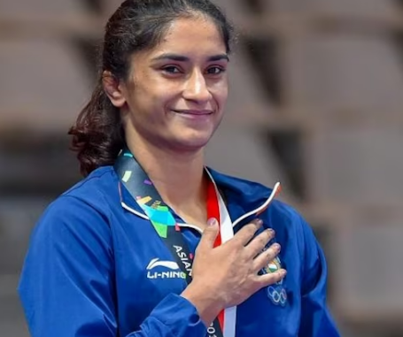 Vinesh Phogat Shatters Records as First Indian Female Wrestler in ...