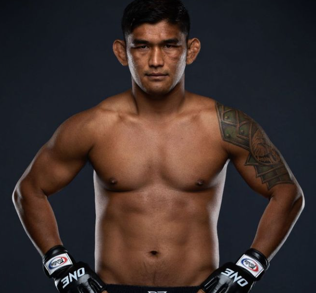 MMA Star Aung La N Sang to Return to Farming After His Fighting Career