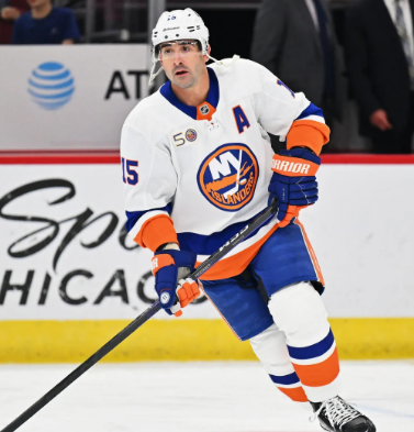 Cal Clutterbuck Tops List of 3 Potential PTO Signings for Ottawa ...
