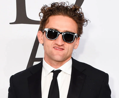 Casey Neistat Sparks Controversy After Promoting Lunchly by MrBeast ...