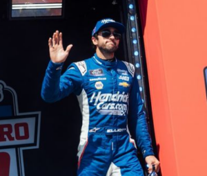 Chase Elliott of HMS Shares Simple Strategy for Handling the Heat at ...