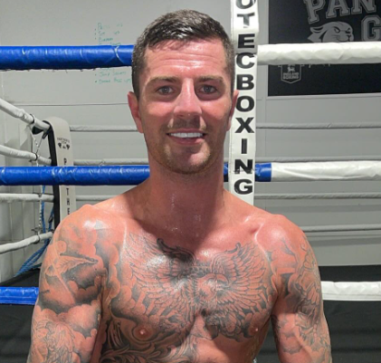 Mark Chamberlain vs. Josh Padely: Showdown at Wembley Stadium, In Dubai ...