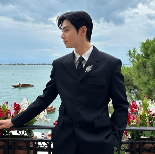 Cha Eun‑woo: Biography, Career Highlights & 2025 Updates