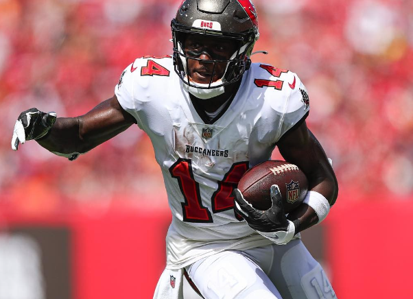 Chris Godwin's Wife’s Emotional Message of Gratitude to Baker and Emily ...