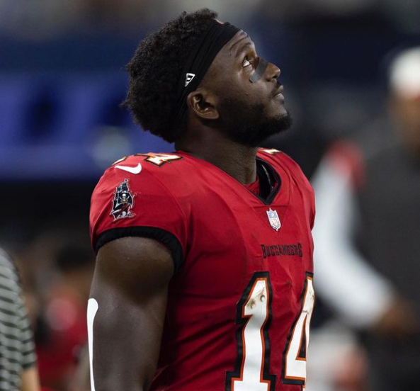 Chris Godwin's Wife’s Emotional Message of Gratitude to Baker and Emily ...