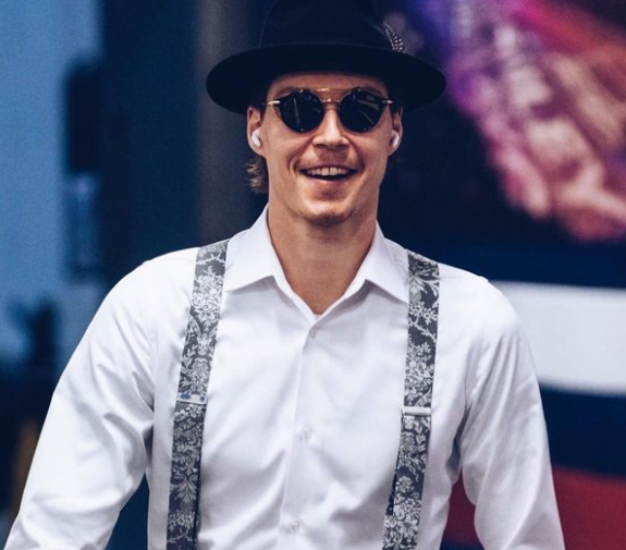 Elvis Merzlikins Bio, Age, Career, Net Worth, Personal Life And More
