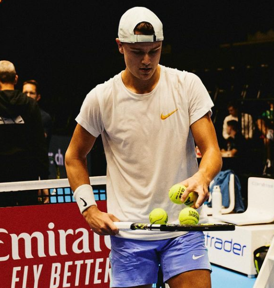 Holger Rune (Tennis Player) Bio, Age, Career, Family, Net Worth And More