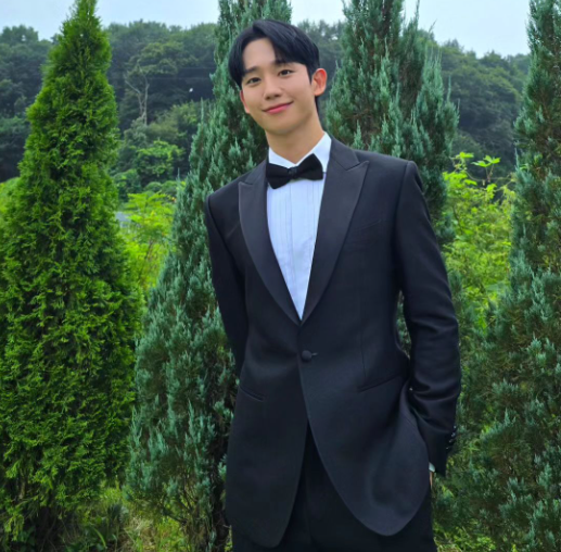 Jung Hae-in Bio, Age, Career, Net Worth, Personal Life And More