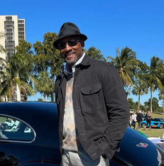 Alonzo Mourning Reveals the One Player Who Could Dominate the 90s NBA ...