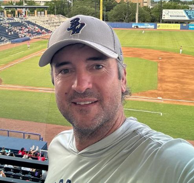 Bubba Watson's Ace: Fans Go Wild as He Matches Donations and Gives Away ...