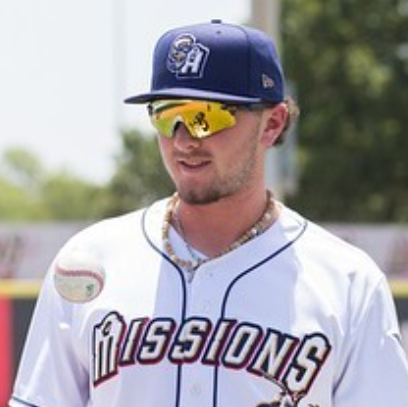 Young Padres Fans Dress as Jackson Merrill, Fernando Tatis Jr., and ...