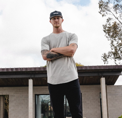 Josh Hader’s Son Lucas Embraces the Festive Spirit by Decorating His ...