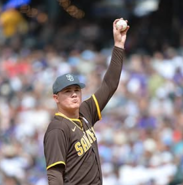 Adrian Morejon’s Girlfriend Melany Rocks Bold New Hairdo and Gracie ...