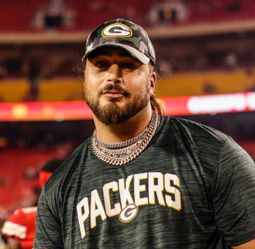 David Bakhtiari’s Witty Dig at Aaron Rodgers as He Shatters NFL Records ...