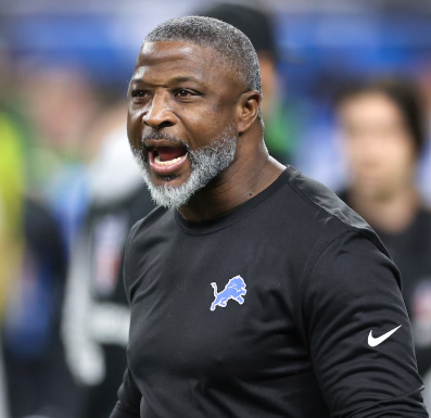 Aaron Glenn Takes Over as Jets Head Coach: Former MVP Raises Serious Concerns