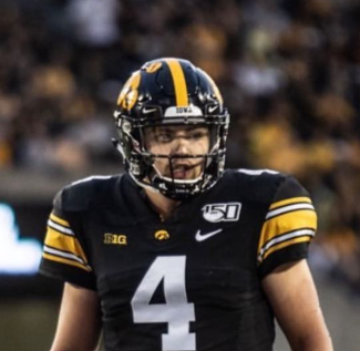 Tyler Linderbaum: Meet His Girlfriend Rachel Tandy, Relationship ...