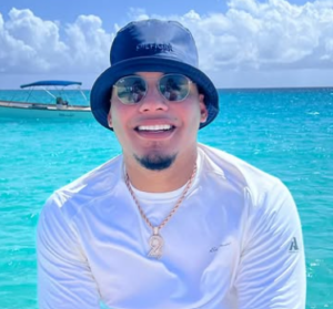 Willson Contreras' Emotional Message to Brewers' Rising Star William