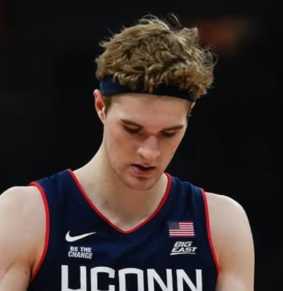 Liam McNeeley Breaks Down UConn’s “Desperate” Mentality That Fueled an ...