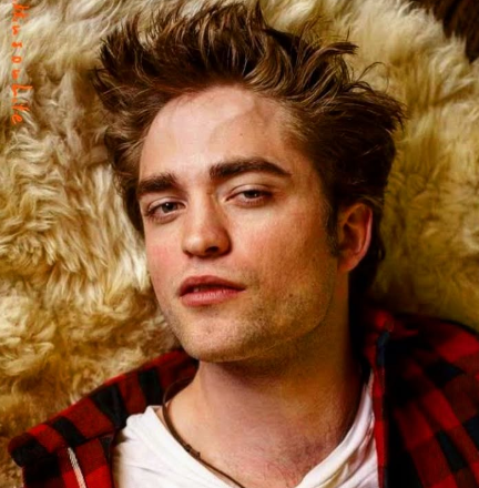 Fans Go Wild as Robert Pattinson’s TikTok Debut From the Internet’s ...