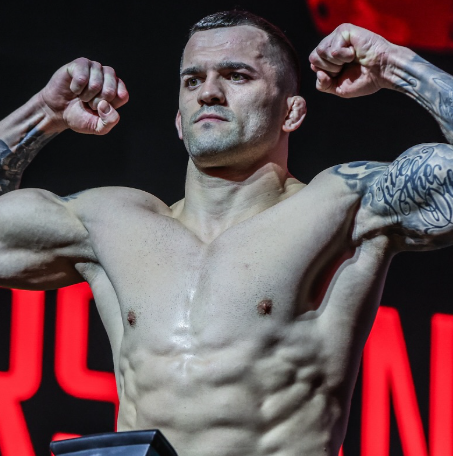 Roberto Soldic Stuns ONE 171 with Jaw-Dropping One-Punch KO of Dagi Arslanaliev