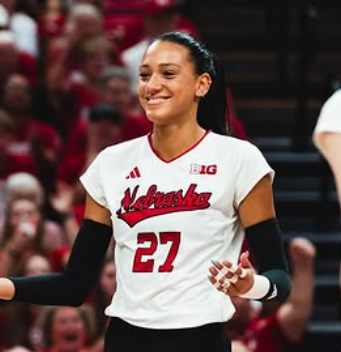 Harper Murray and Taylor Landfair’s Adorable Rivalry Has Fans Buzzing