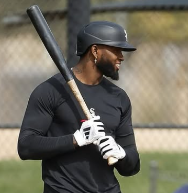 Luis Robert Jr's Contract Details Breakdown, Total Earning and More