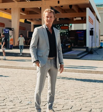 Nico Rosberg Speaks Out After Father’s Concerning Health Revelation