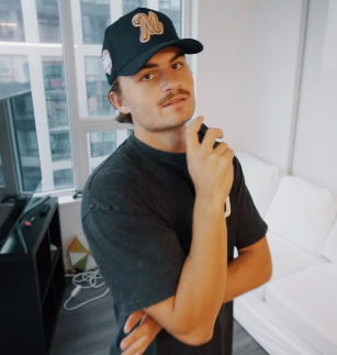 Sean Walker: Who Is He? Career Timeline, Parents, Family and More