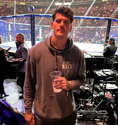 Taylor Lewan Recalls Trump’s Reaction After Ceremonial Pitch Disaster
