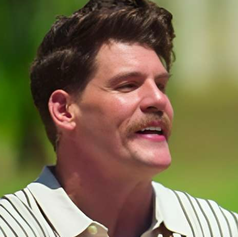 Taylor Lewan Recalls Trump’s Reaction After Ceremonial Pitch Disaster