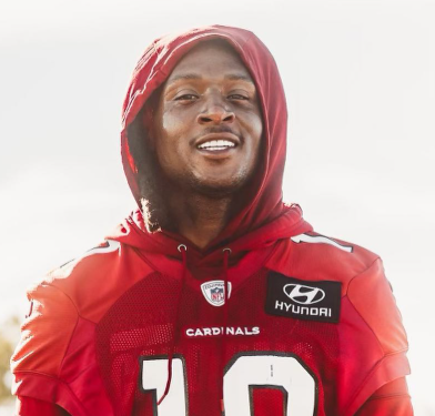 DeAndre Hopkins’ Savage Clapback Leaves Ravens Star Marlon Humphrey Speechless