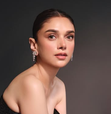 Aditi Rao Hydari Biography, Age, Family, Movies, Career & More
