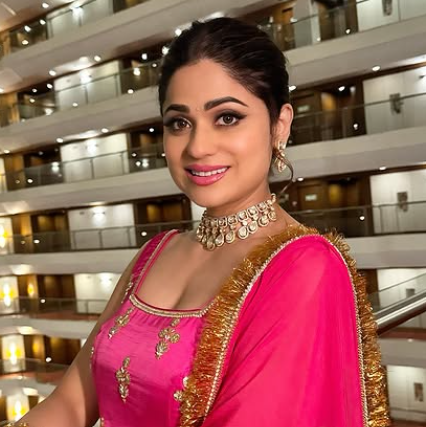 Shamita Shetty's Bio, Career, Movies, Family, Net Worth & More
