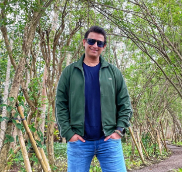 Sharman Joshi's Bio, Movies, Career, Family, Net Worth & More